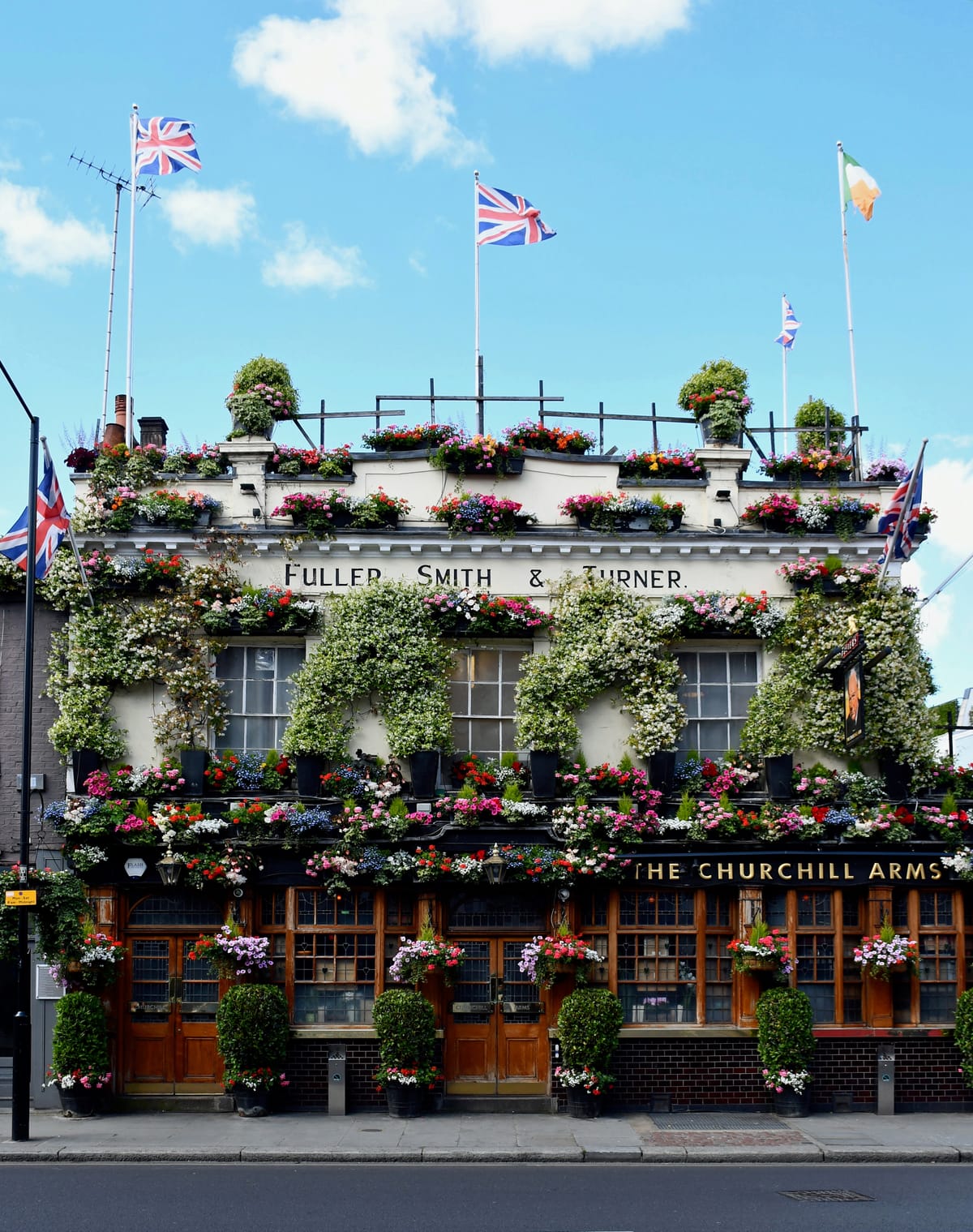 The Churchill Arms: London's most iconic flower Pub!